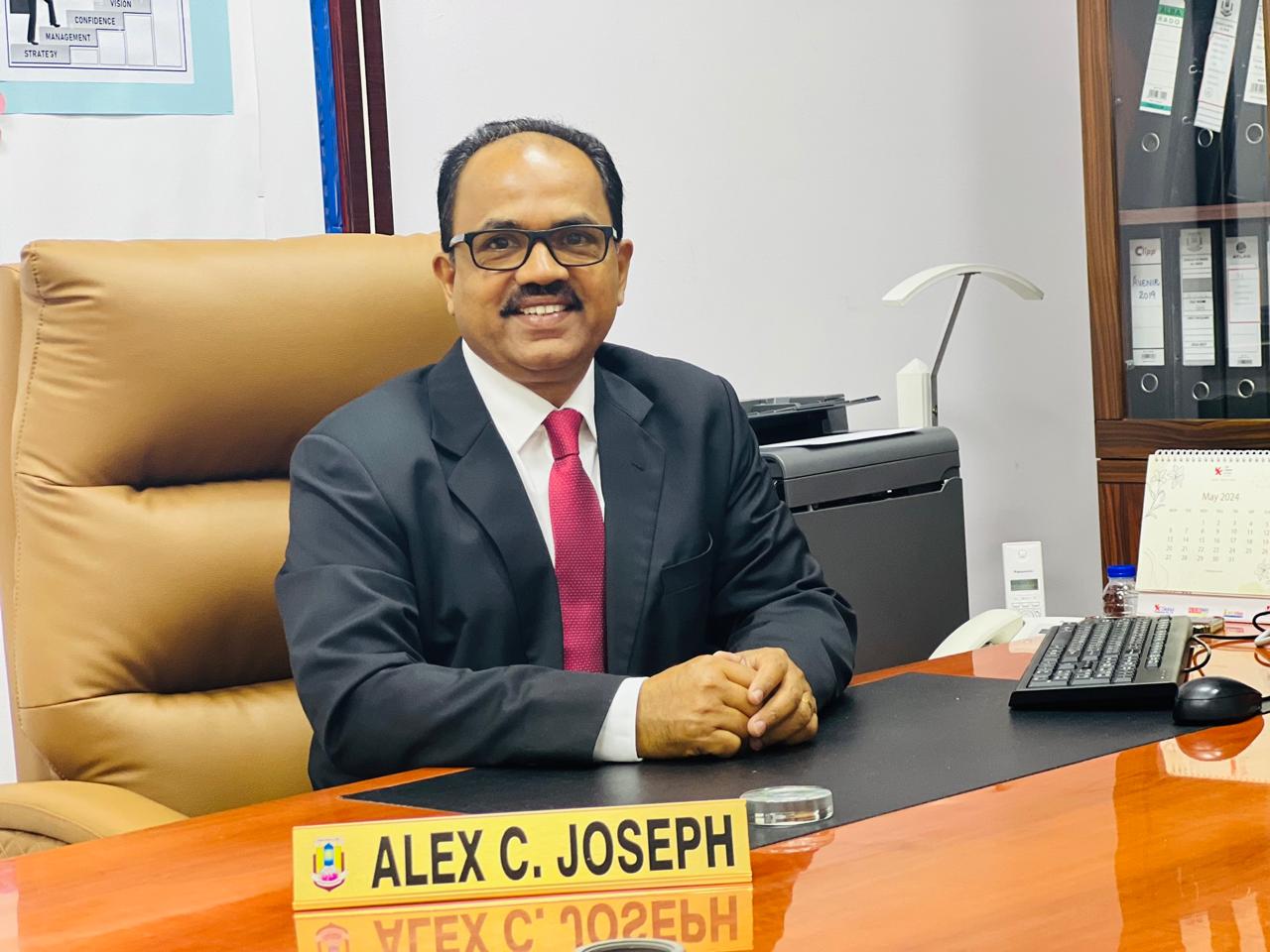 Principal’s Desk | Indian School Al Seeb